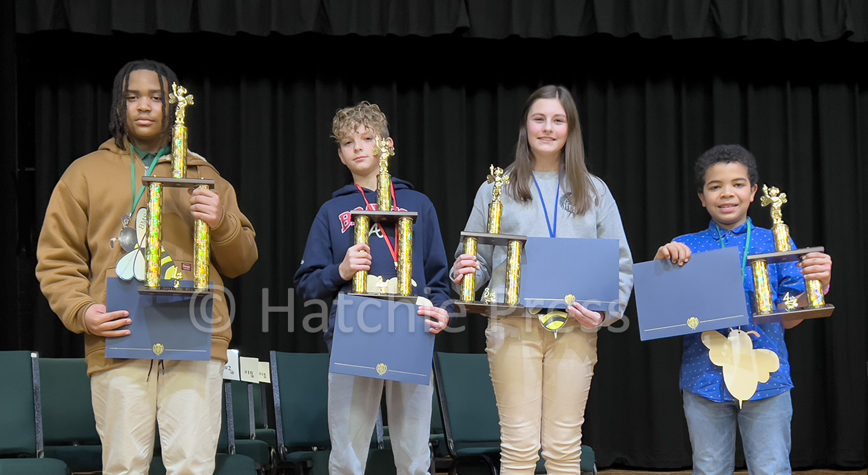 Shontavious Robertson Wins the 2024 Hardeman County Spelling Bee {video ...