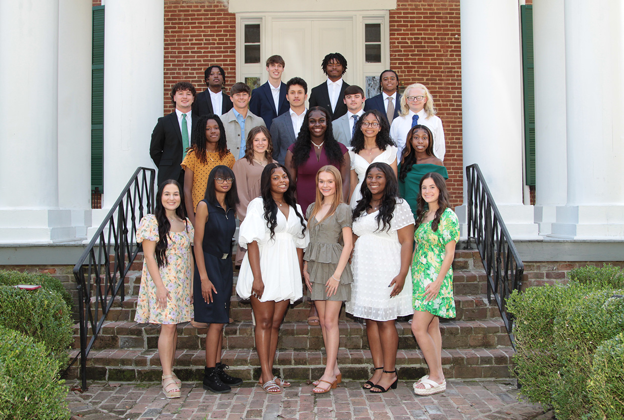 Bolivar Central High School Seniors Choose 2024 Who's Who - Hatchie Press